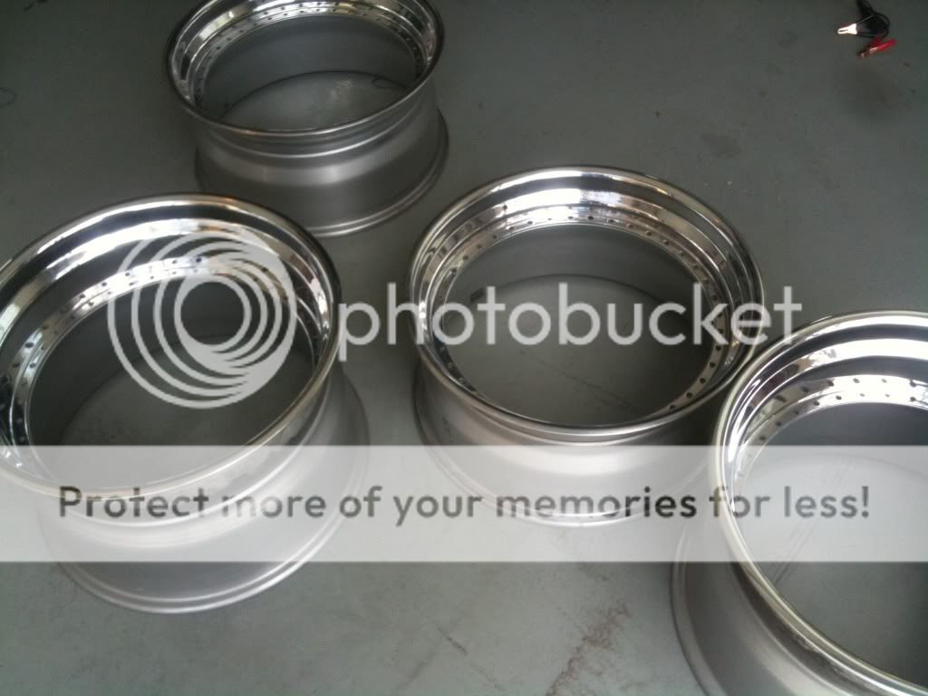 Well, I am doing it......Building Custom 3 piece Roadstars v1.0 - Page 8